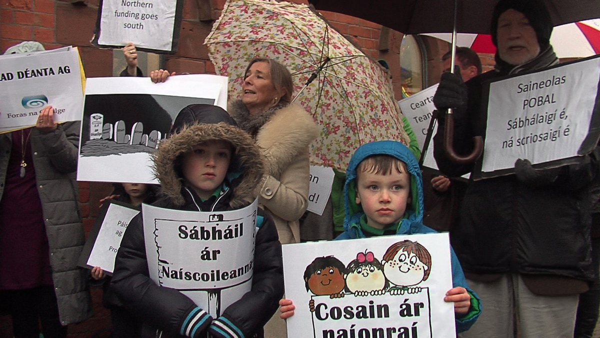Picéad roimh chlár Cormac@5 faoi chiorruithe Fhoras na Gaeilge